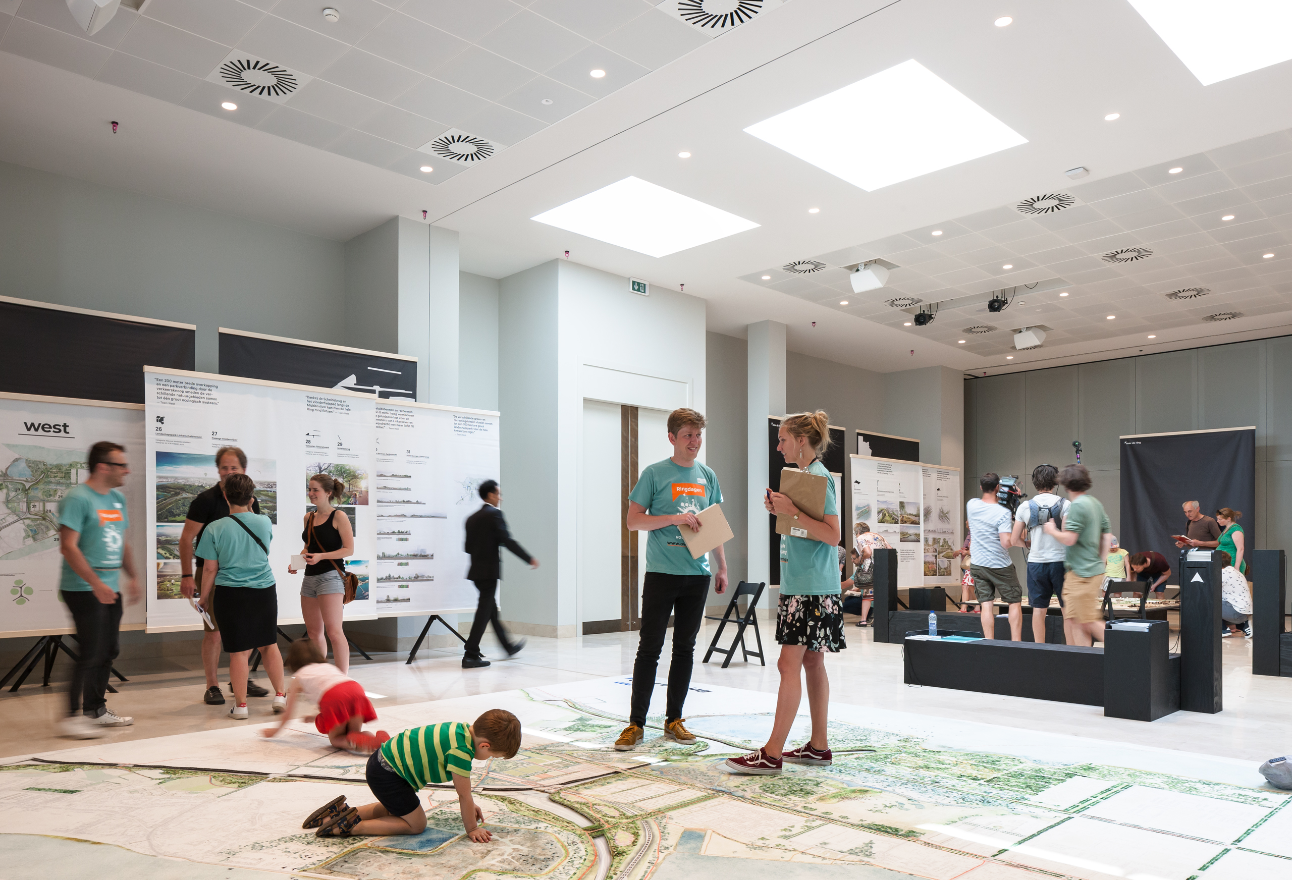 Over de ring exhibition • Dennis De Smet • Photographer